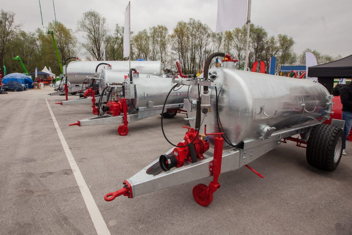 Tips for Transporting a Vertical Air Compressor - Ship A Car Inc