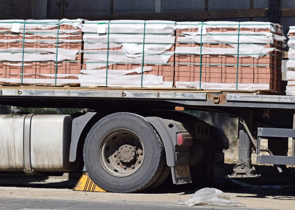How to Ship Bricks and Concrete Blocks - Ship A Car Inc