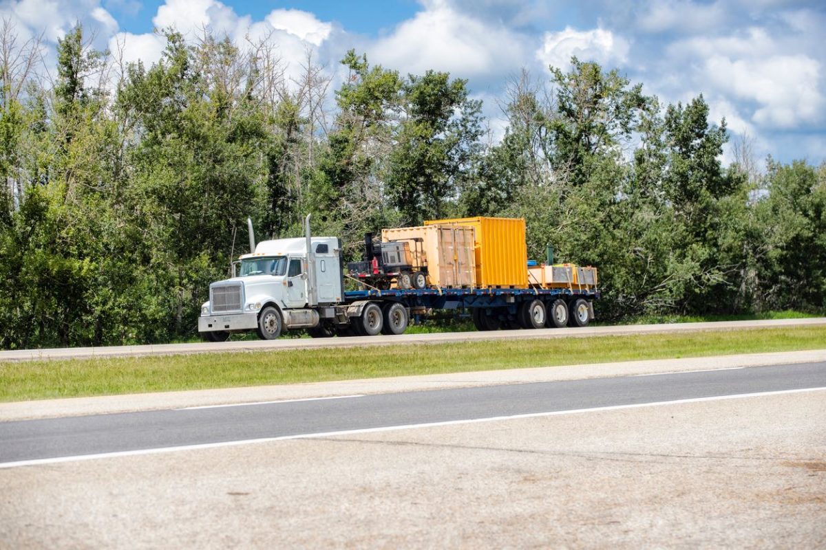 Stretch Single Drop Trailer Shipping Services - Ship A Car Inc